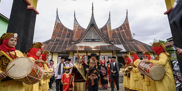 Mengenal Sejarah Suku Minang Dari Sumatera Barat